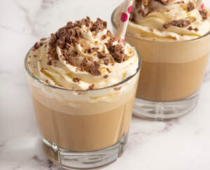 Milkshake med vaniljeis og kaffe